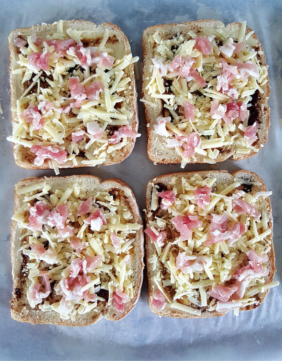 Mousetraps - Shared Kitchen